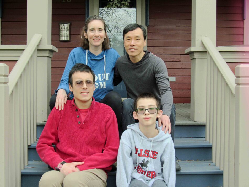 Autistic Photographer Participating in the Front Porch Project ...